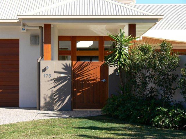 Contemporary Gates Gallery