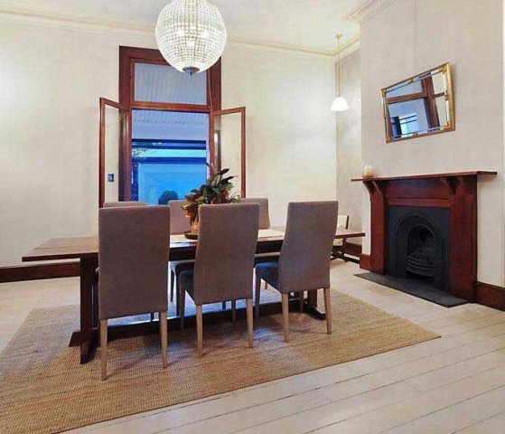 Mantlepieces Gallery